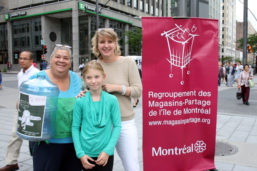 Opération Sac à dos 2014 – Photos - Regroupement Partage